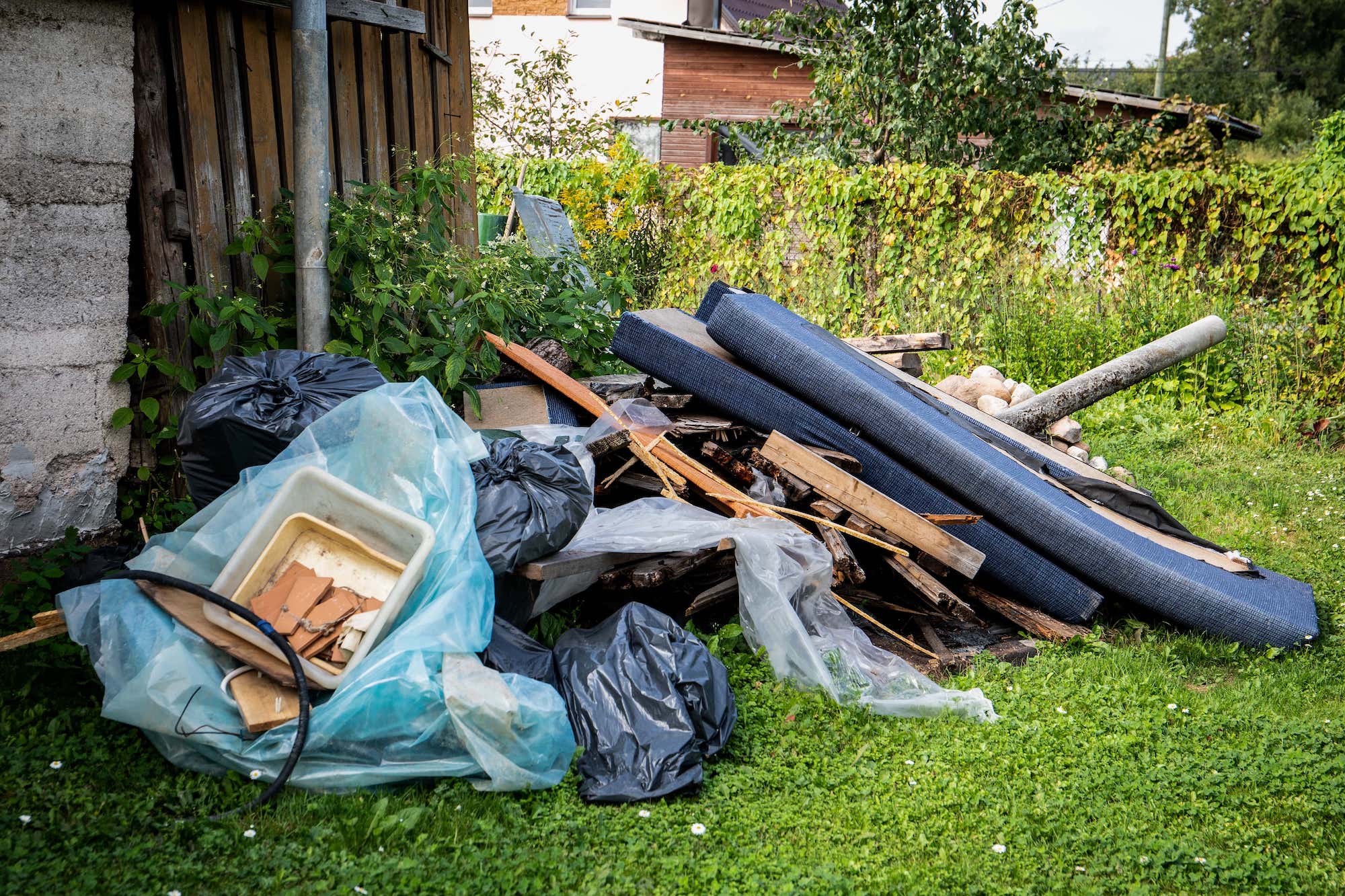The Ultimate Guide to Rubbish Removal During Home Renovations - BUILD ...