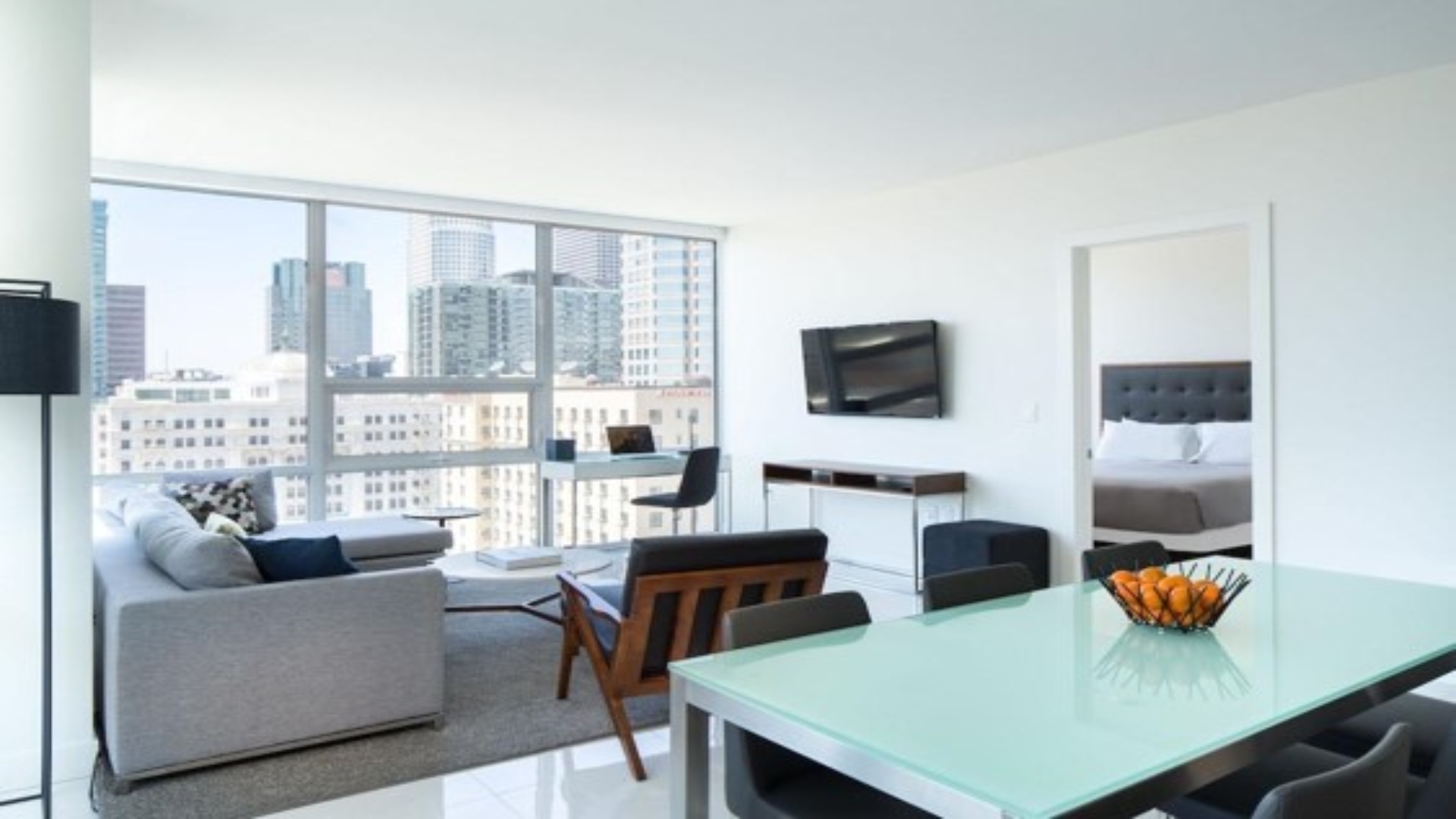 Immersing in Nashville's Furnished Living: Unravelling the City's ...